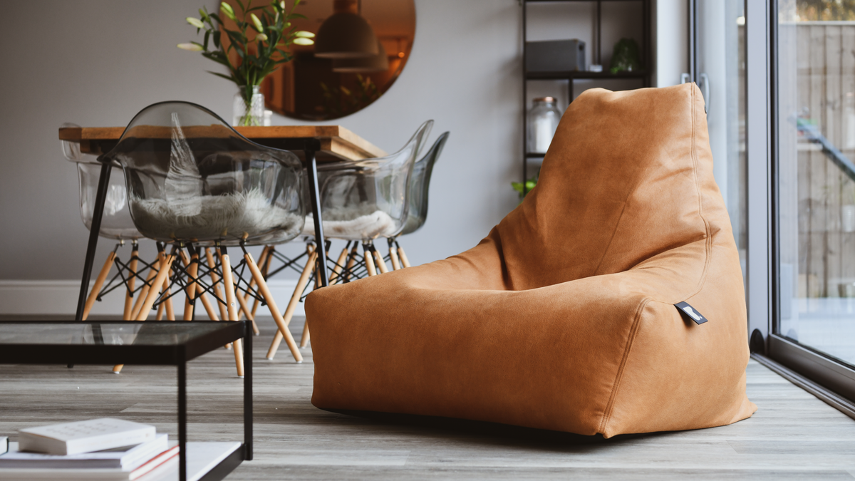 Luxury B-Bag - Tan | Extreme Lounging
